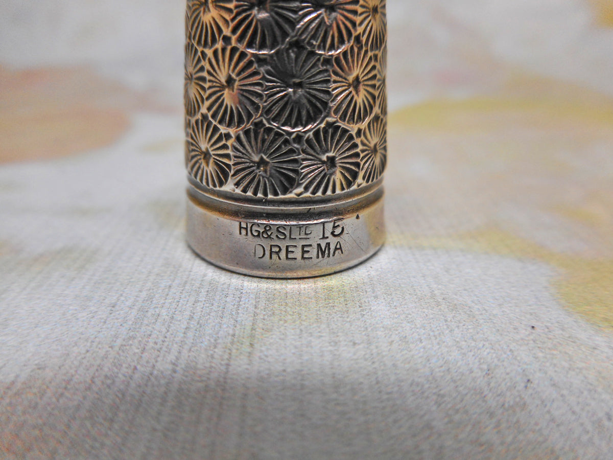 A Dreema thimble. 19thc patent design. c1900 – Curio Cabinet Antiques