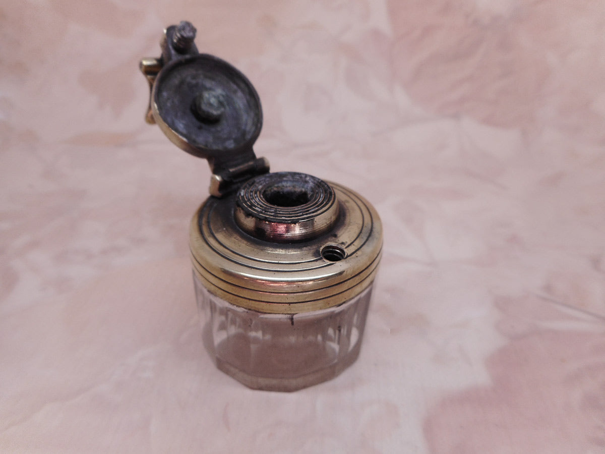 SOLD…….A travelling ink well with locking mechanism. c 1870 – Curio ...
