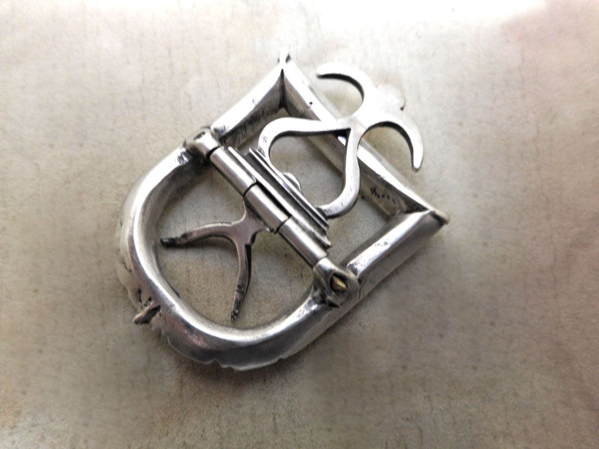 SOLD…….A D-shaped paste set silver stock buckle. 18th century. – Curio ...